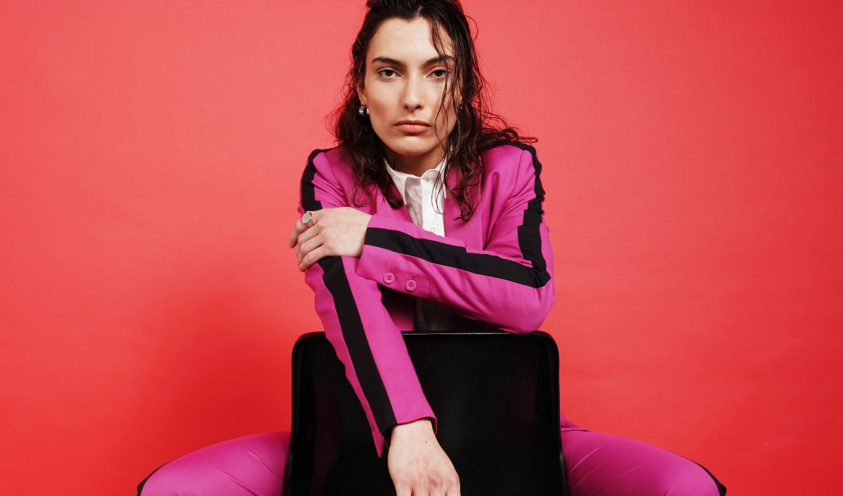 5 New Ways To Wear A Blazer And Find Your Style Wildfang Wildfang